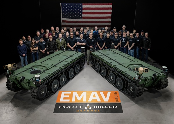 美육군, '치네티큐' 무인지상전투차량 테스트한다